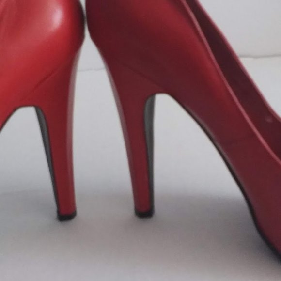 Chinese Laundry | Shoes | Sexy Red Chinese Laundry Red Heels Sz 9 ...
